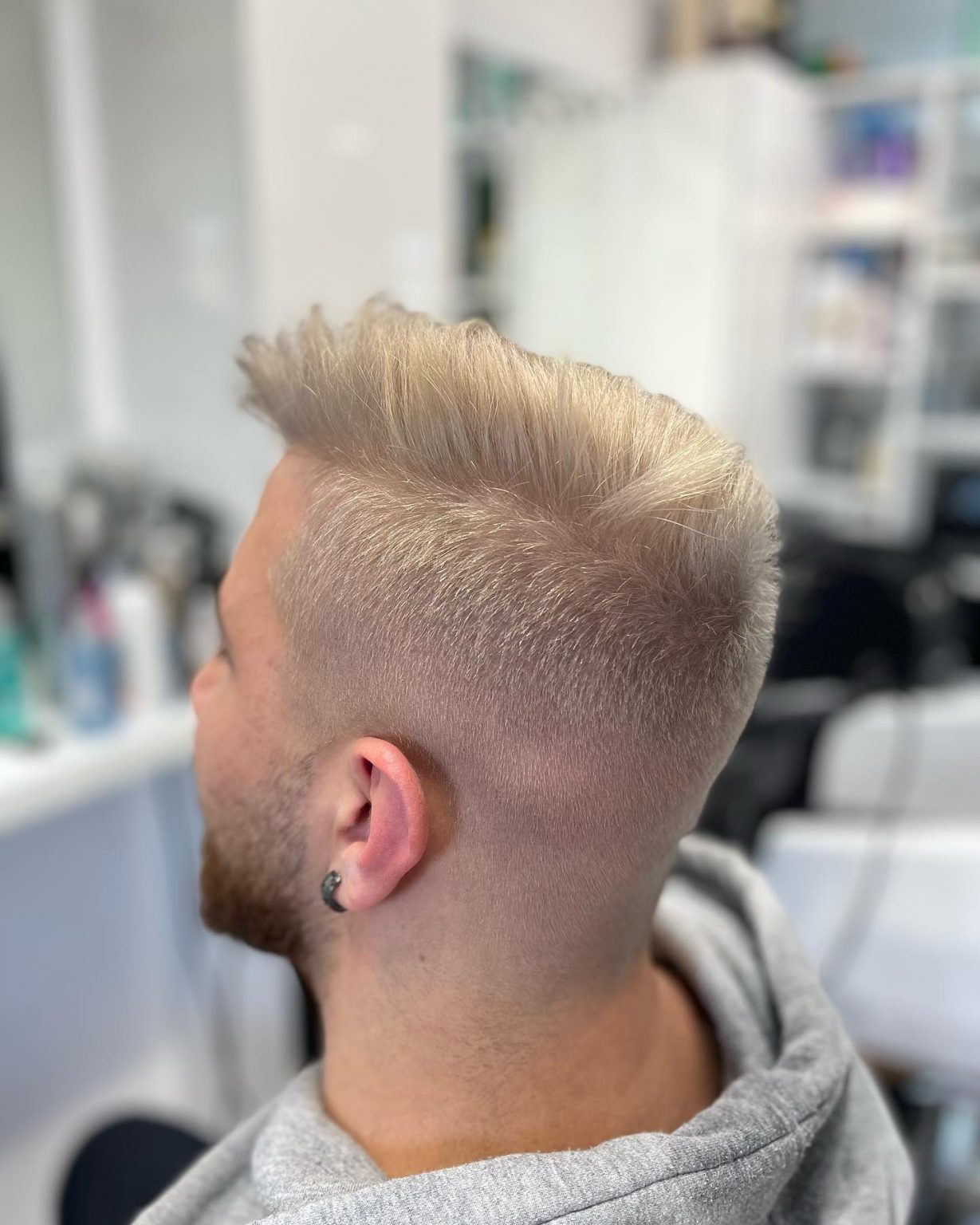20 Blonde Hairstyles for Men That Totally Stand Out - Alpha Vibe