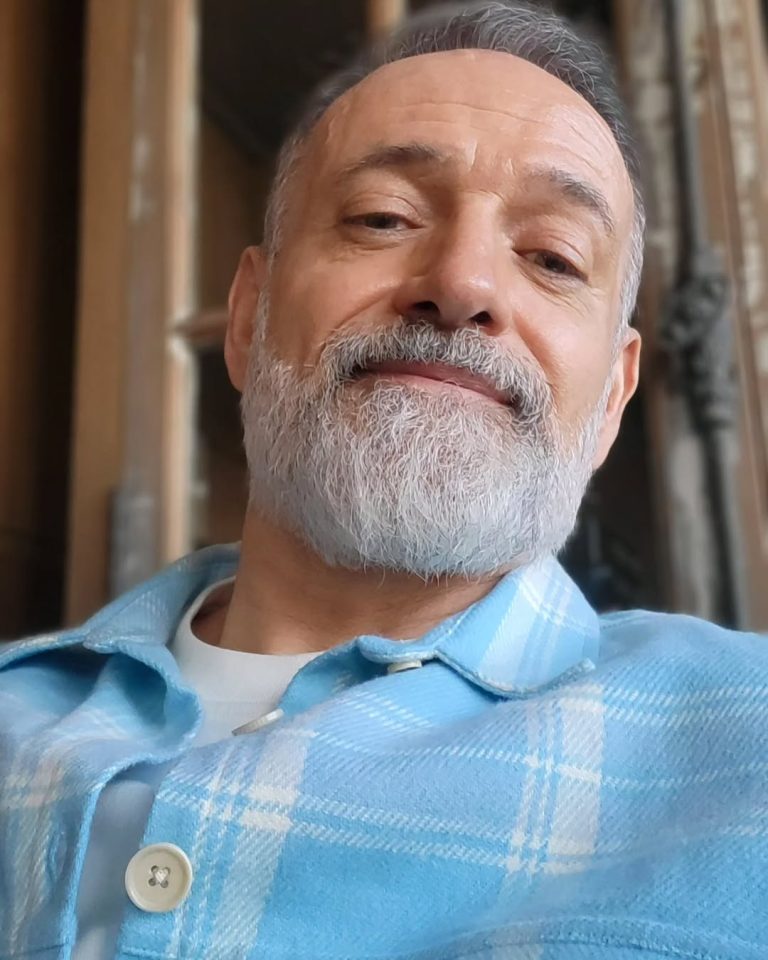 16 Timeless Grey Beard Styles That Command Respect - Alpha Vibe