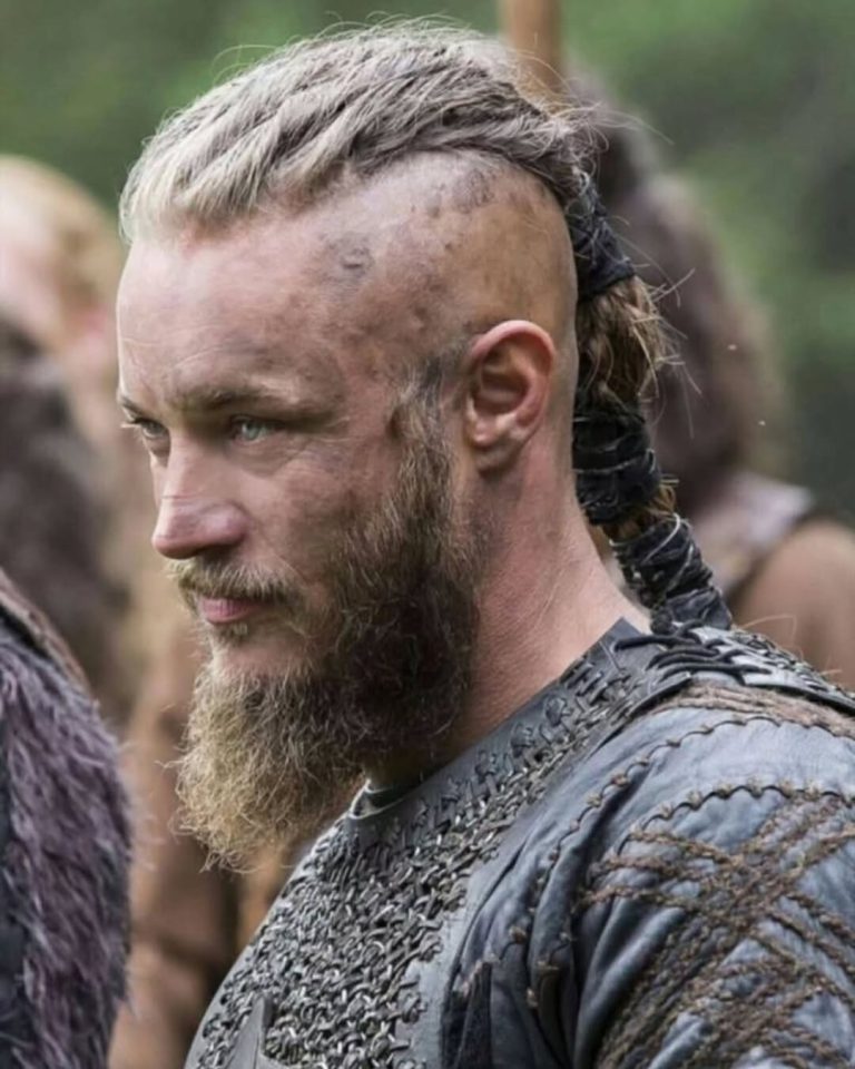 25 Modern Long Hairstyles For Men - Try It - Alpha Vibe