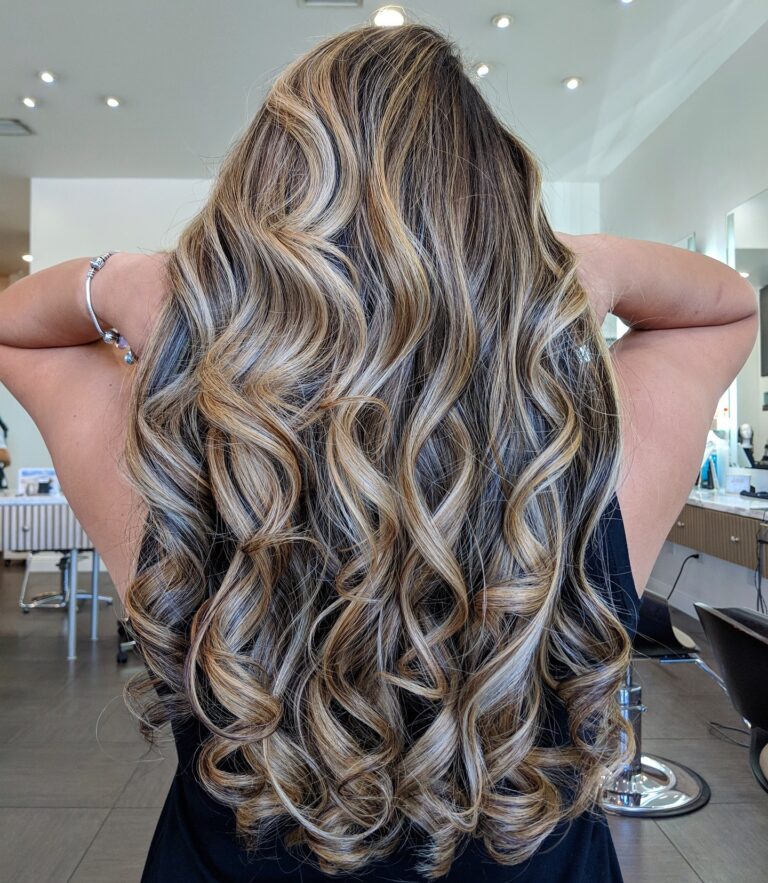 15 Blonde Highlights For Curly Hair Ideas: Stunning Styles And Expert ...